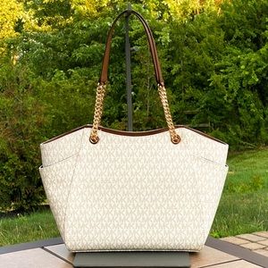 Michael Kors | Bags | Nwt Michael Kors Jet Set Chain Shoulder Tote ...
